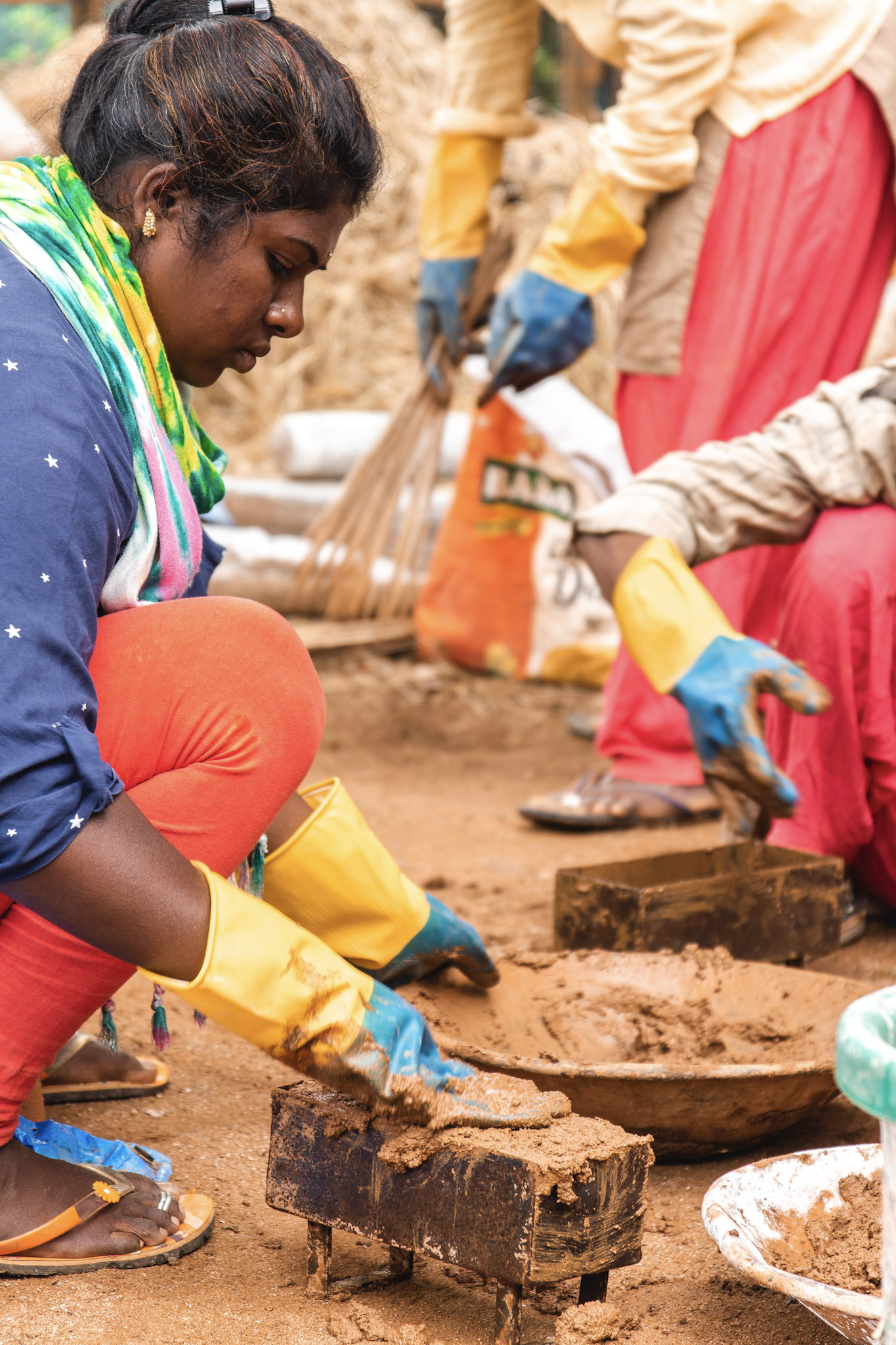 Keeping Building Traditions Alive: Masons Ink’s work with women masons ...